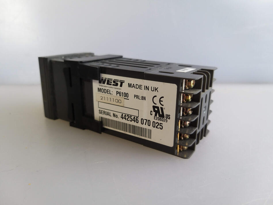 13707412 - Temperature Controller 6100+ P6100 West