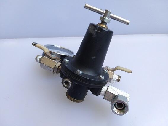 56432718 - REGULATOR WITH MANOMETER